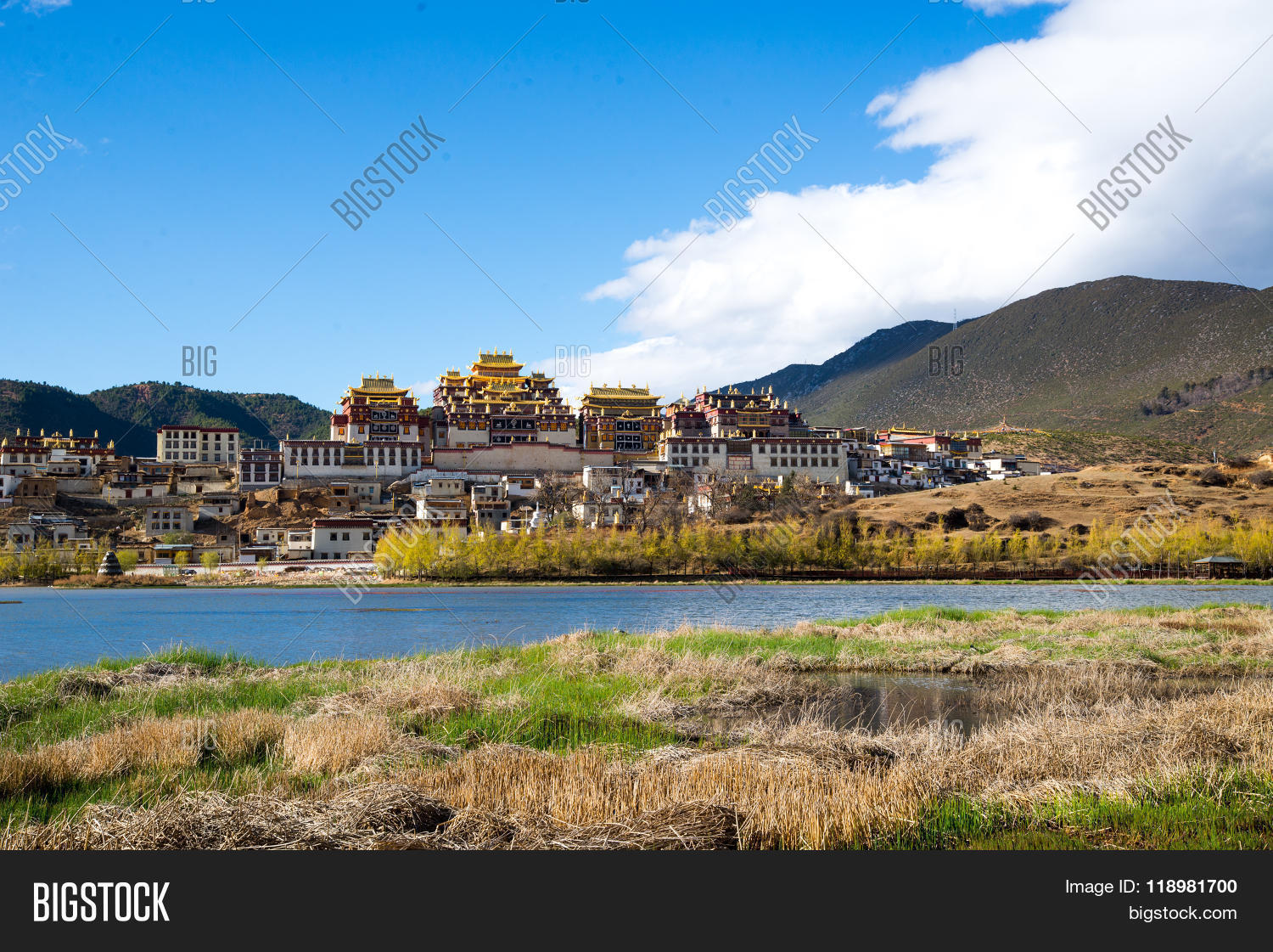 Songzanlin Monastery Image & Photo (Free Trial) | Bigstock