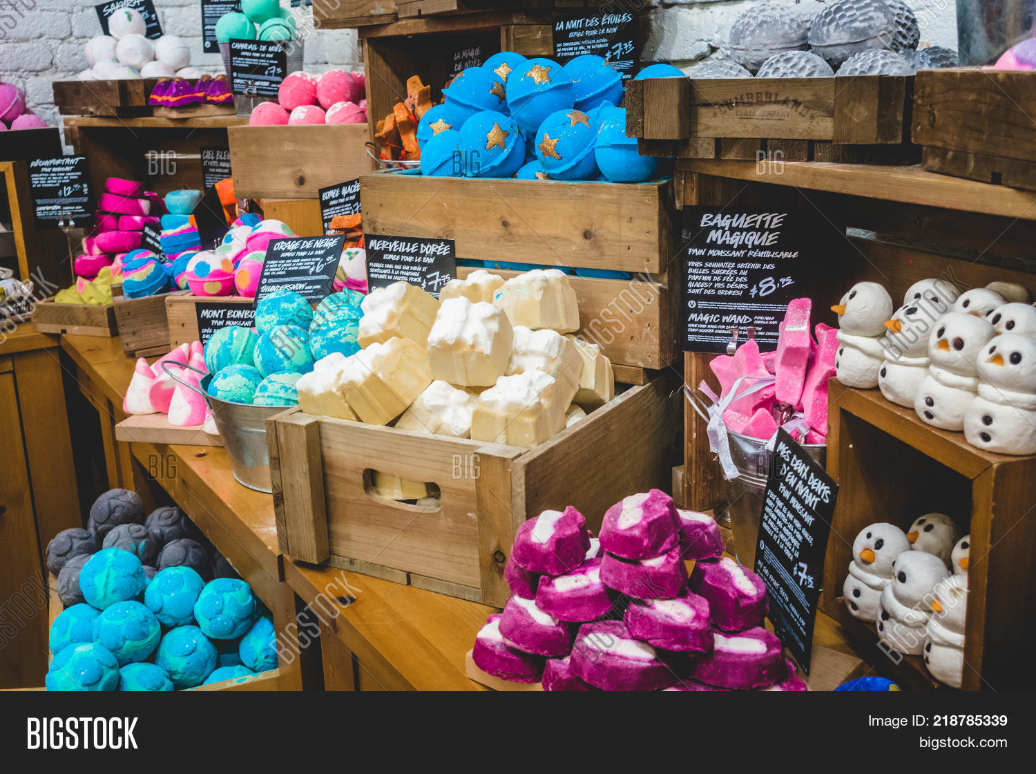 Inside Lush Shop Image & Photo (Free Trial) | Bigstock