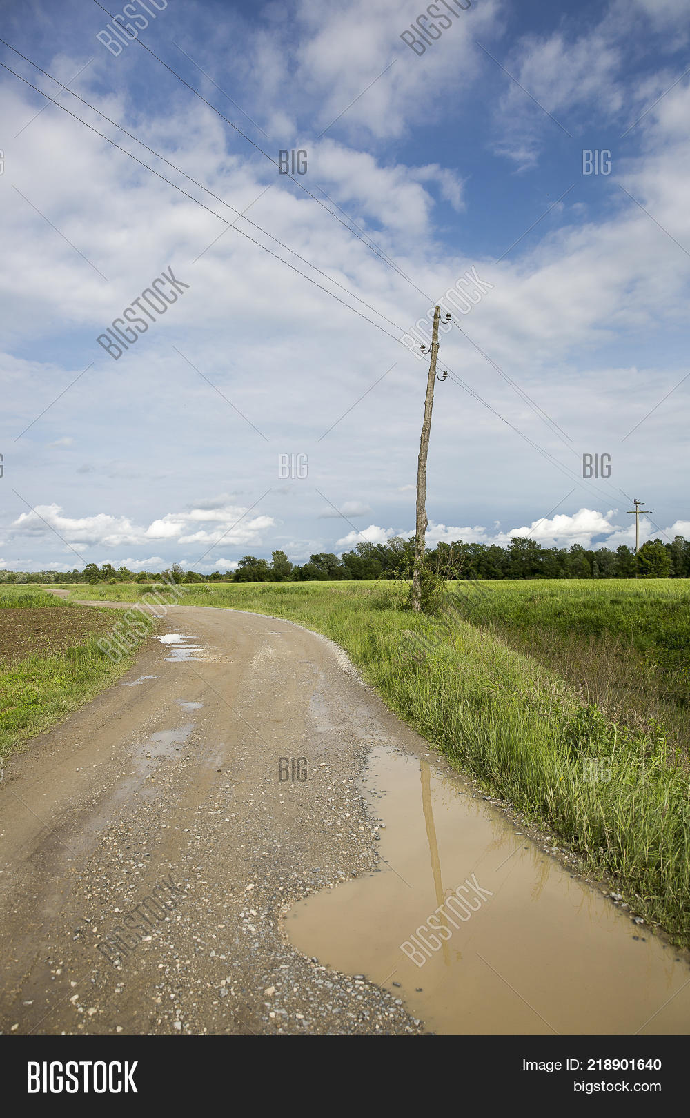 Muddy Wet Road Puddles Image & Photo (Free Trial) | Bigstock