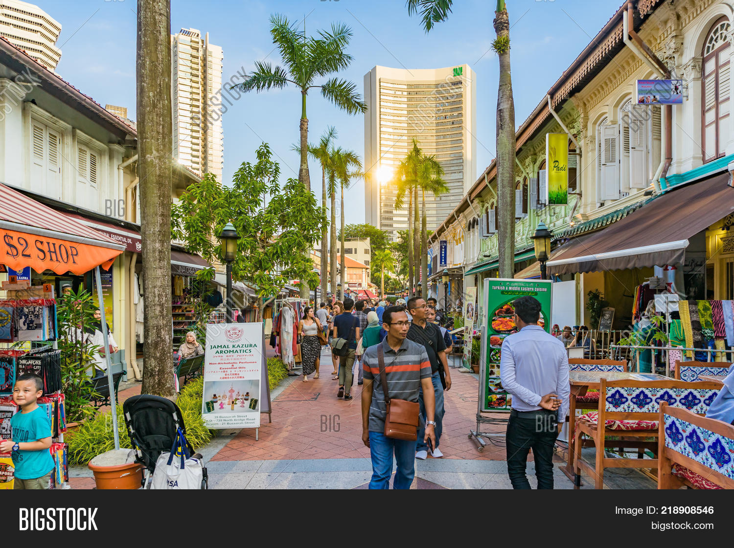 Visitors Walk Around Image & Photo (Free Trial) | Bigstock