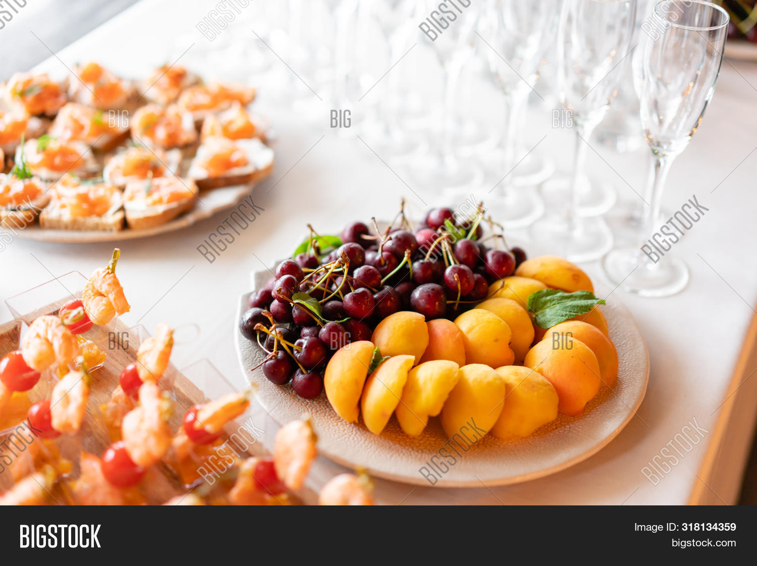 Fresh Fruit Platter Image & Photo (Free Trial) | Bigstock