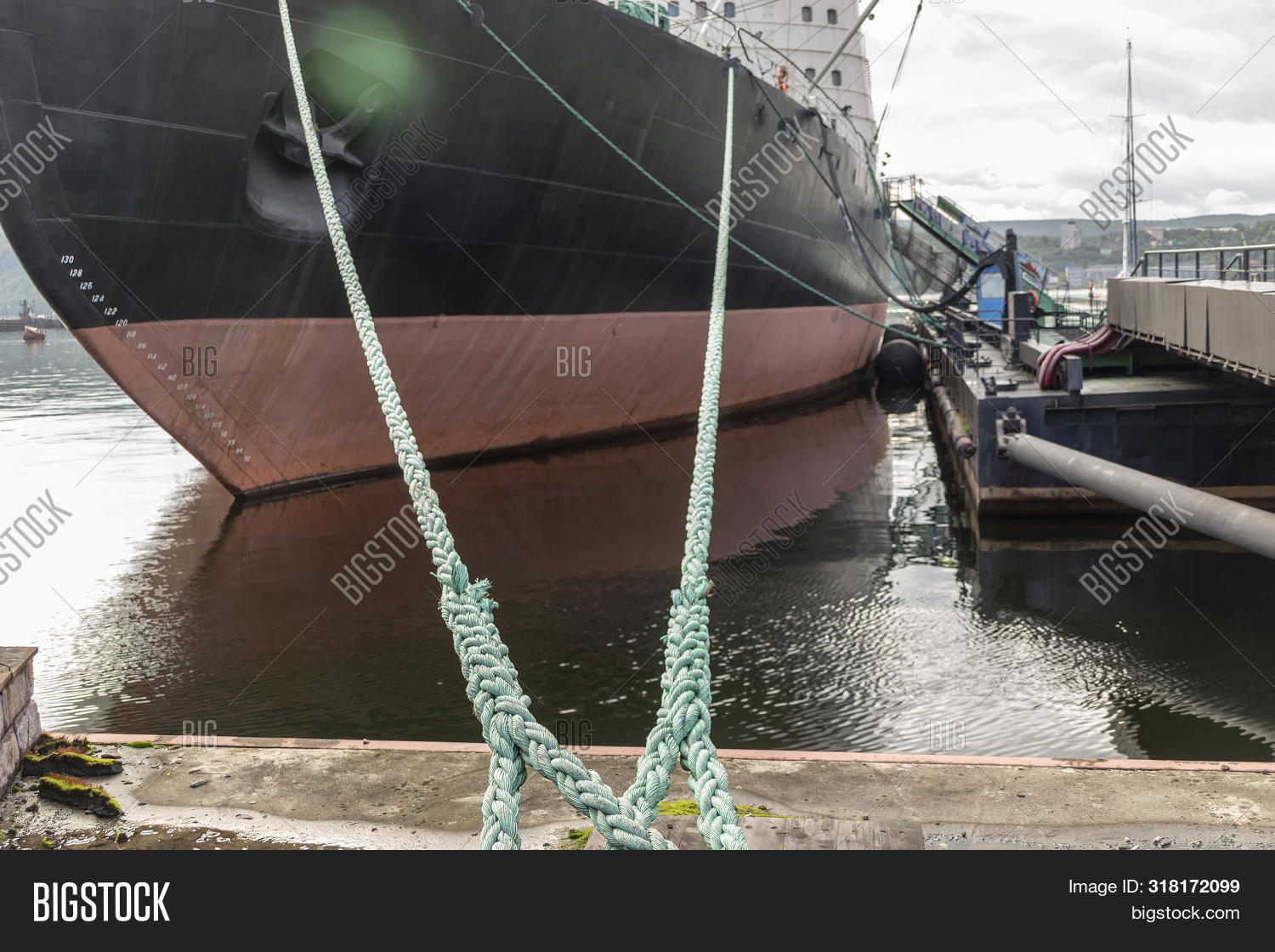 Big Rope Ship On Metal Image & Photo (Free Trial) | Bigstock