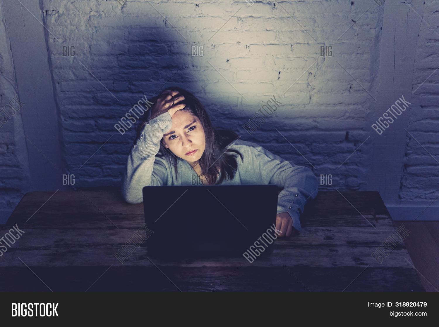 Scared Woman On Laptop Image & Photo (Free Trial) | Bigstock