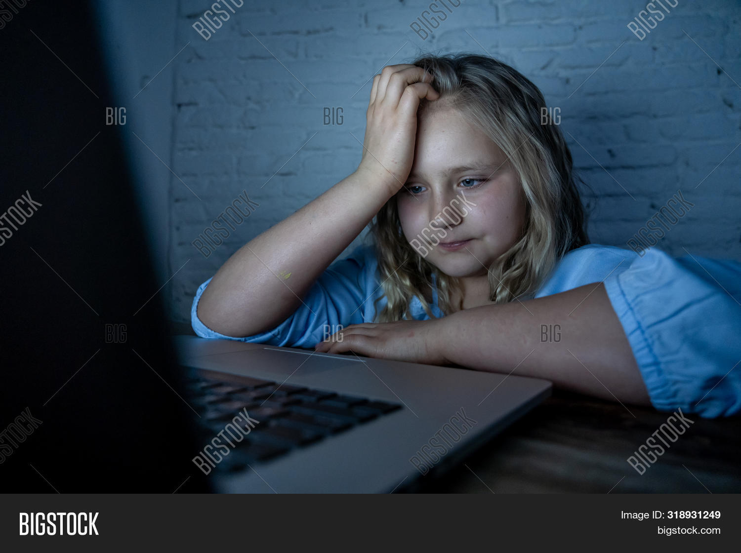 Sad Young Girl Laptop Image & Photo (Free Trial) | Bigstock