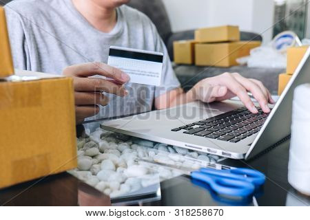 Small Business Parcel Image & Photo (Free Trial) | Bigstock