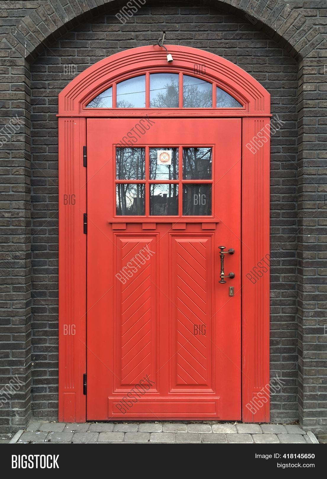 Beautiful Red Door Image & Photo (Free Trial) | Bigstock