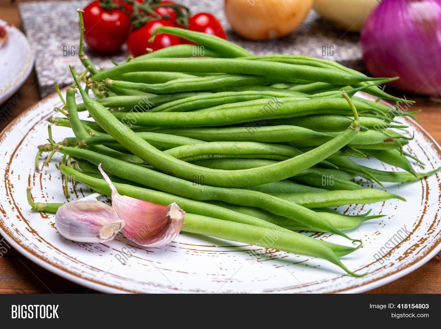 Fresh Uncooked Green Image & Photo (Free Trial) | Bigstock