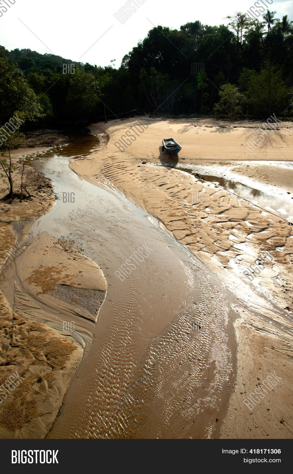Flowing Water Low Tide Image & Photo (Free Trial) | Bigstock