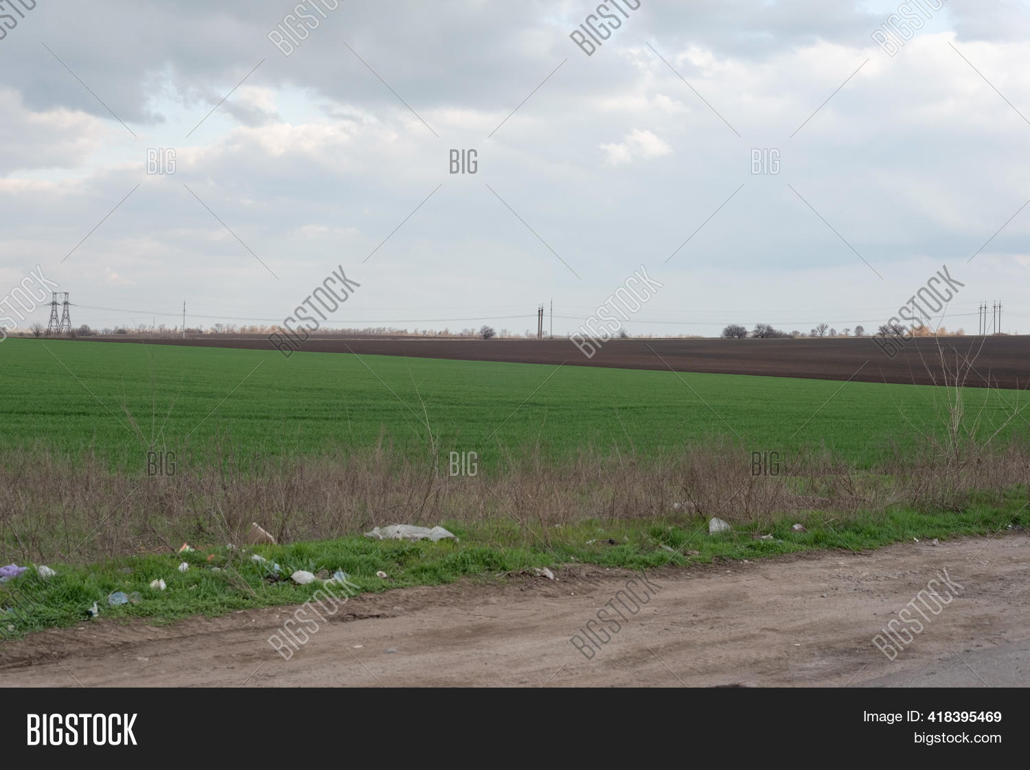 Trash Roadside Image & Photo (Free Trial) | Bigstock