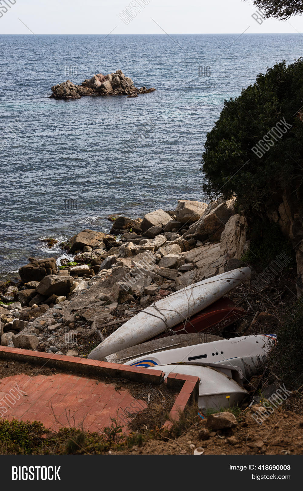 Old Broken Boats Left Image & Photo (Free Trial) | Bigstock