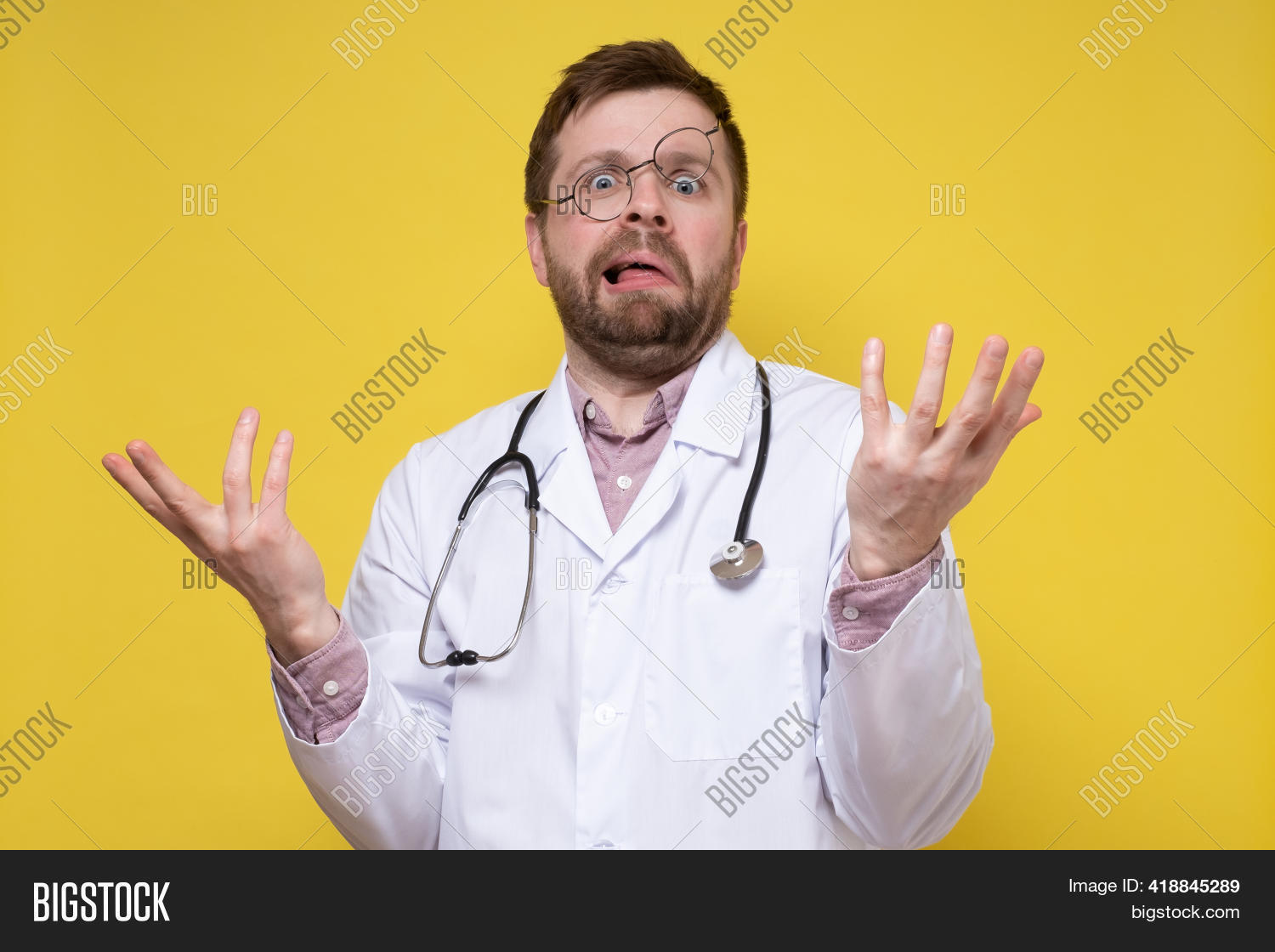 Puzzled Doctor Stupid Image & Photo (Free Trial) | Bigstock