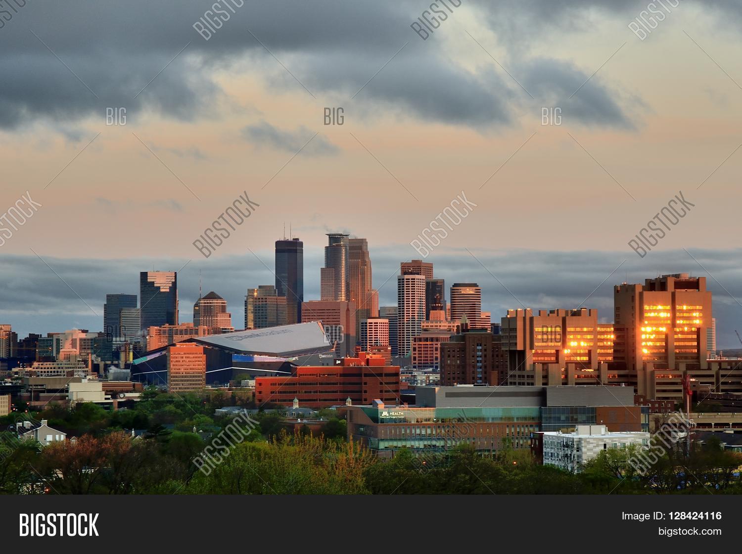 MINNEAPOLIS MN - APRIL Image & Photo (Free Trial) | Bigstock