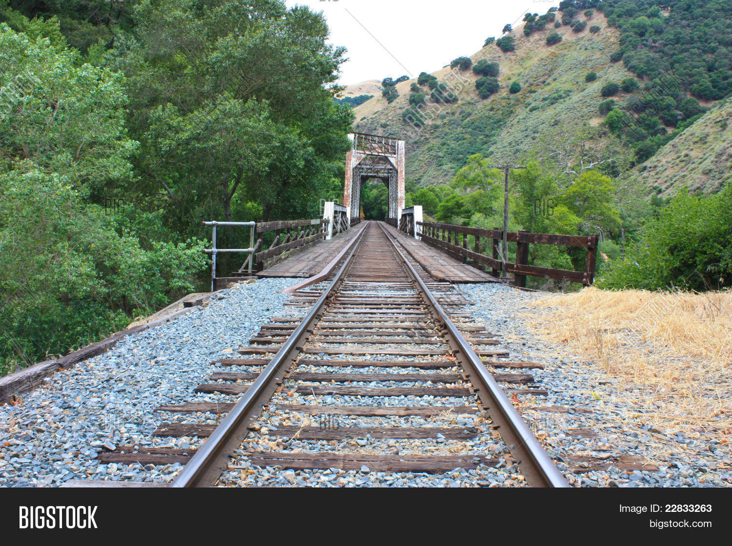 Long Track Image & Photo (Free Trial) | Bigstock
