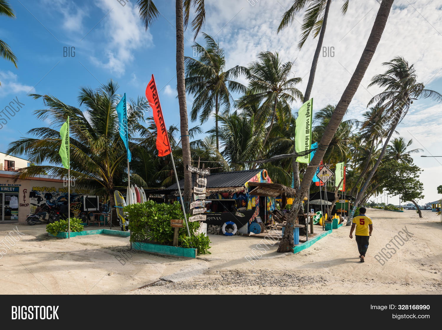 Imagen y foto Maafushi Island, (prueba gratis) | Bigstock