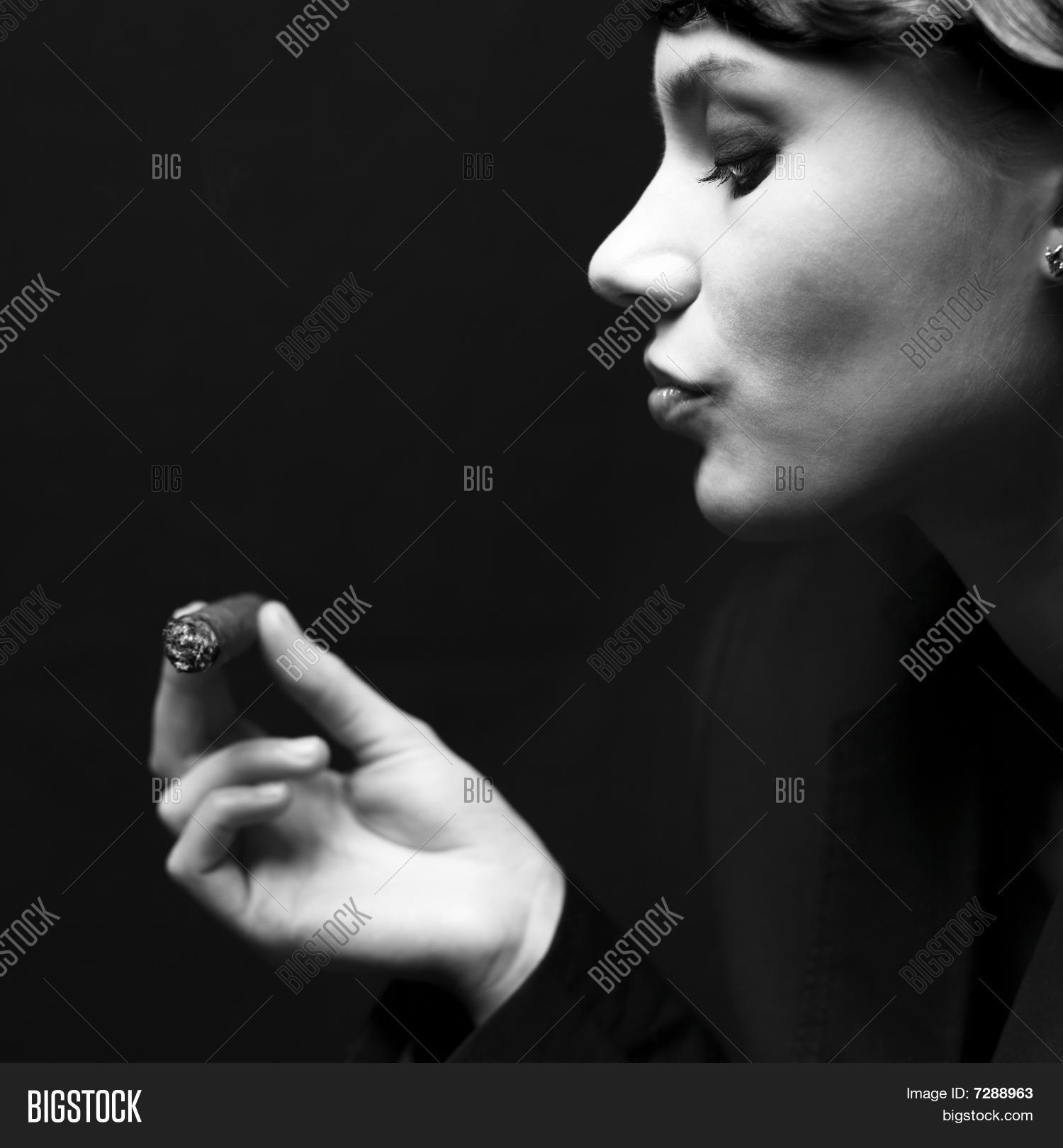 Elegant Smoking Woman Image & Photo (Free Trial) | Bigstock