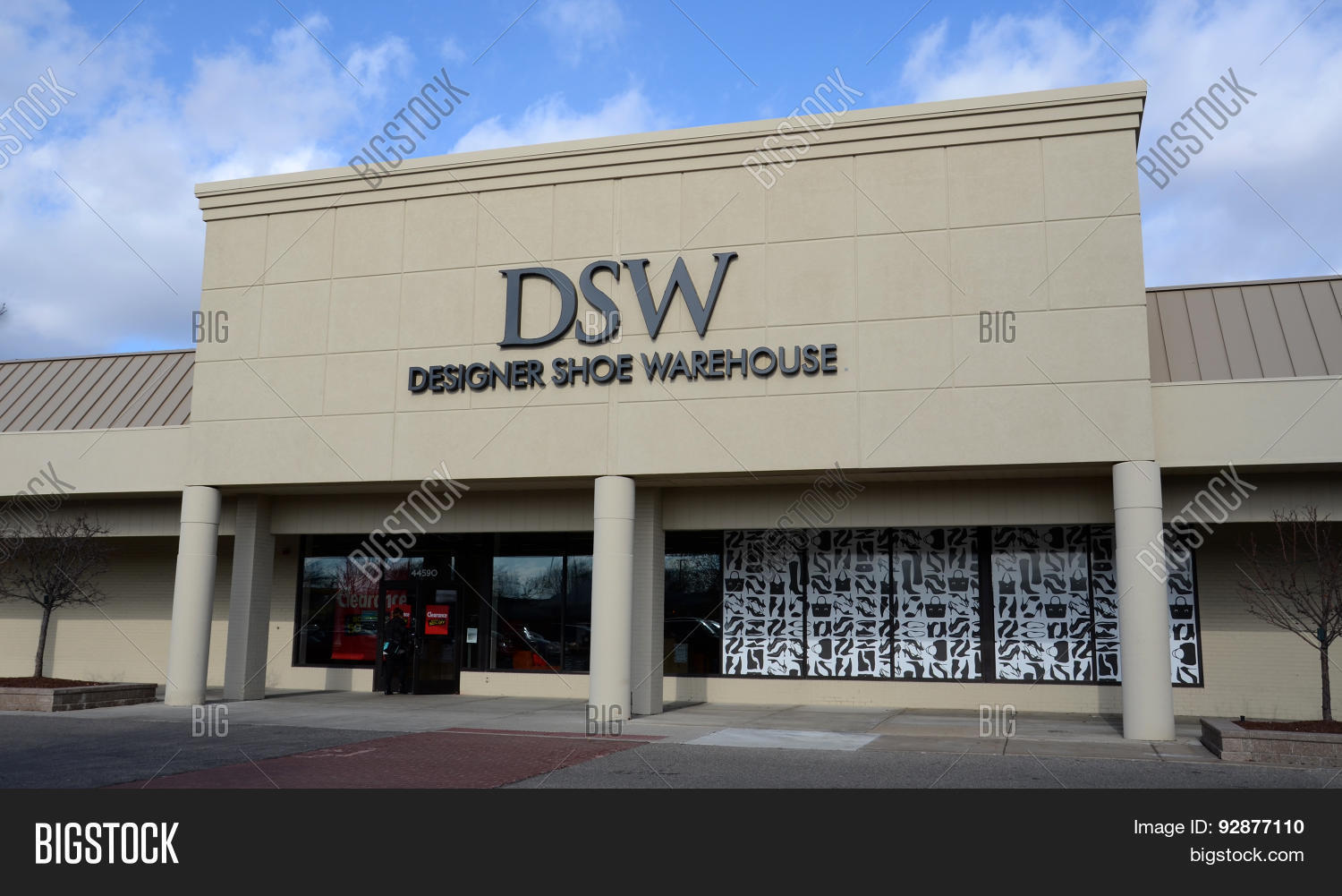 Dsw Store Image & Photo (Free Trial) | Bigstock