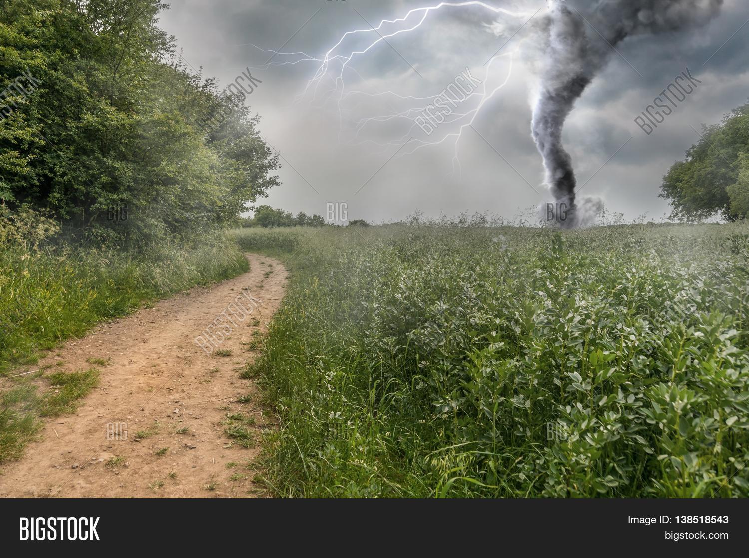 Danger Storm Producing Image & Photo (Free Trial) | Bigstock