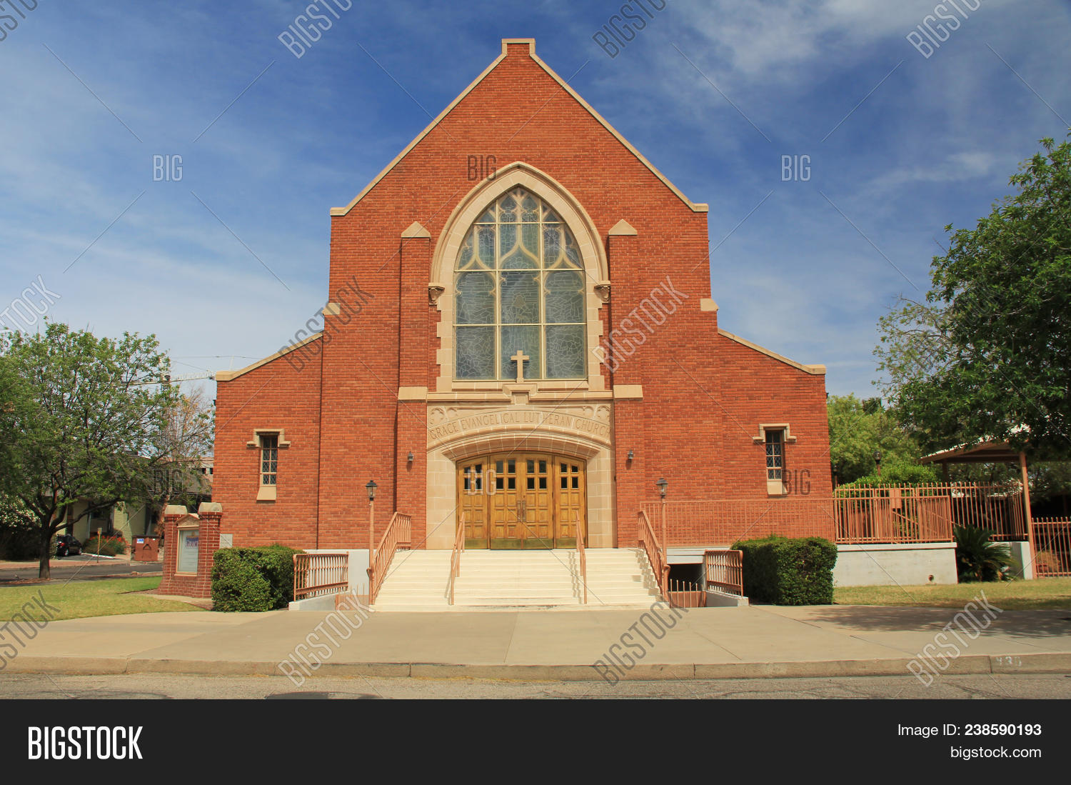 Red Brick Exterior Image & Photo (Free Trial) | Bigstock