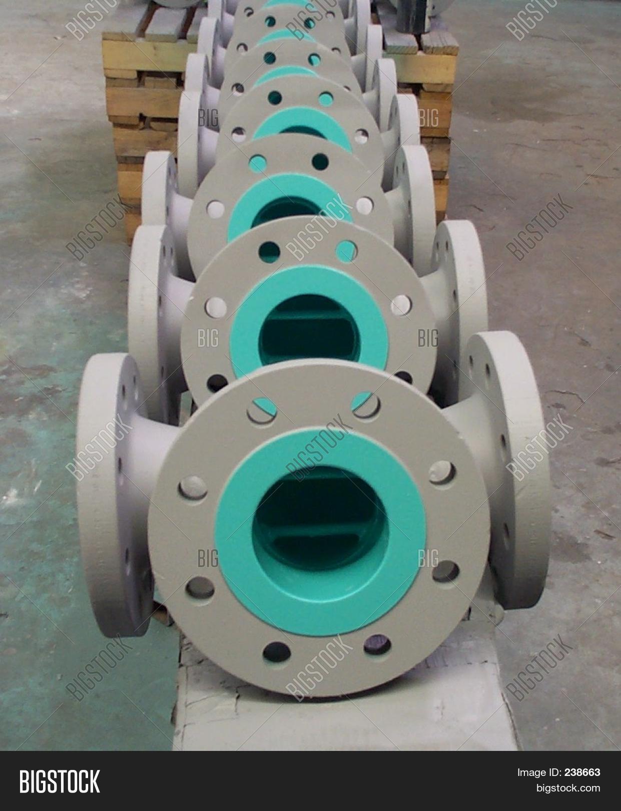 Pipeline Spools Image & Photo (Free Trial) | Bigstock