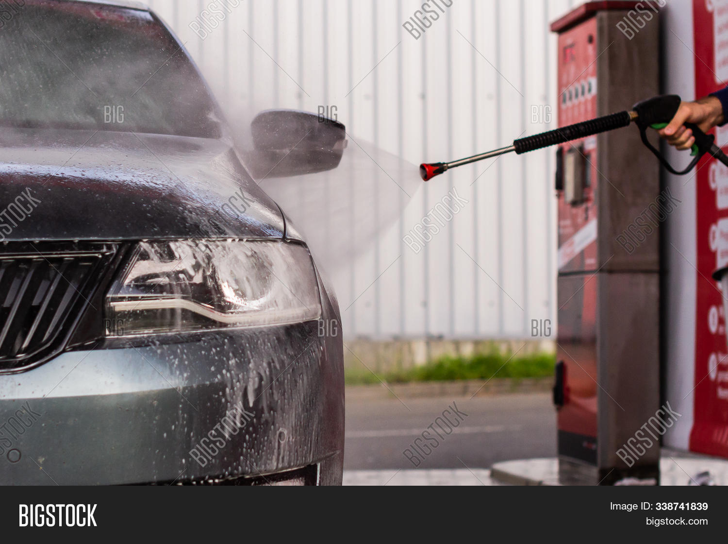 Man Washing Car Self Image & Photo (Free Trial) | Bigstock