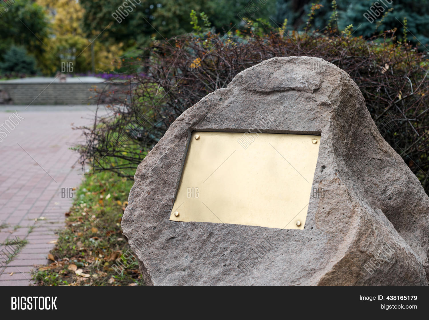 Blank Plaque On Stone Image & Photo (Free Trial) | Bigstock