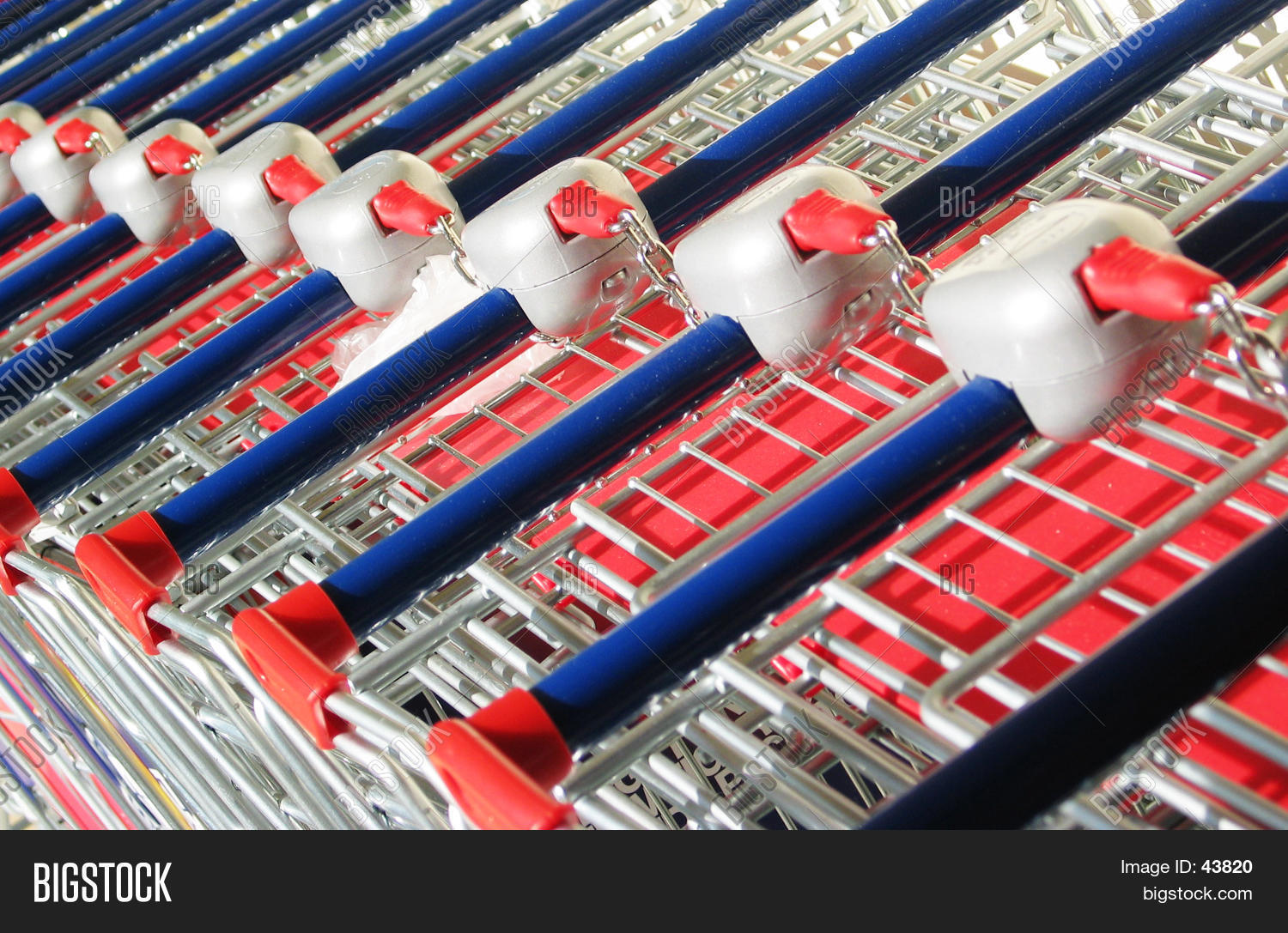 Supermarket Trolley Image & Photo (Free Trial) | Bigstock