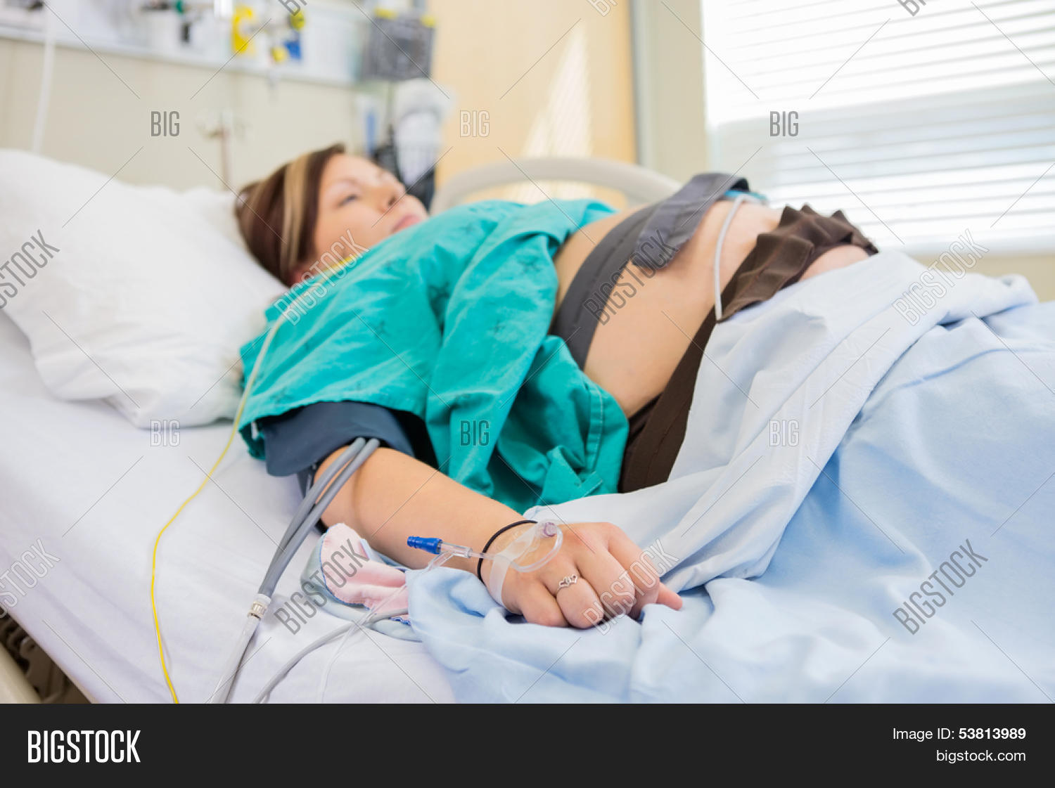 Birthing Woman Image & Photo (Free Trial) | Bigstock