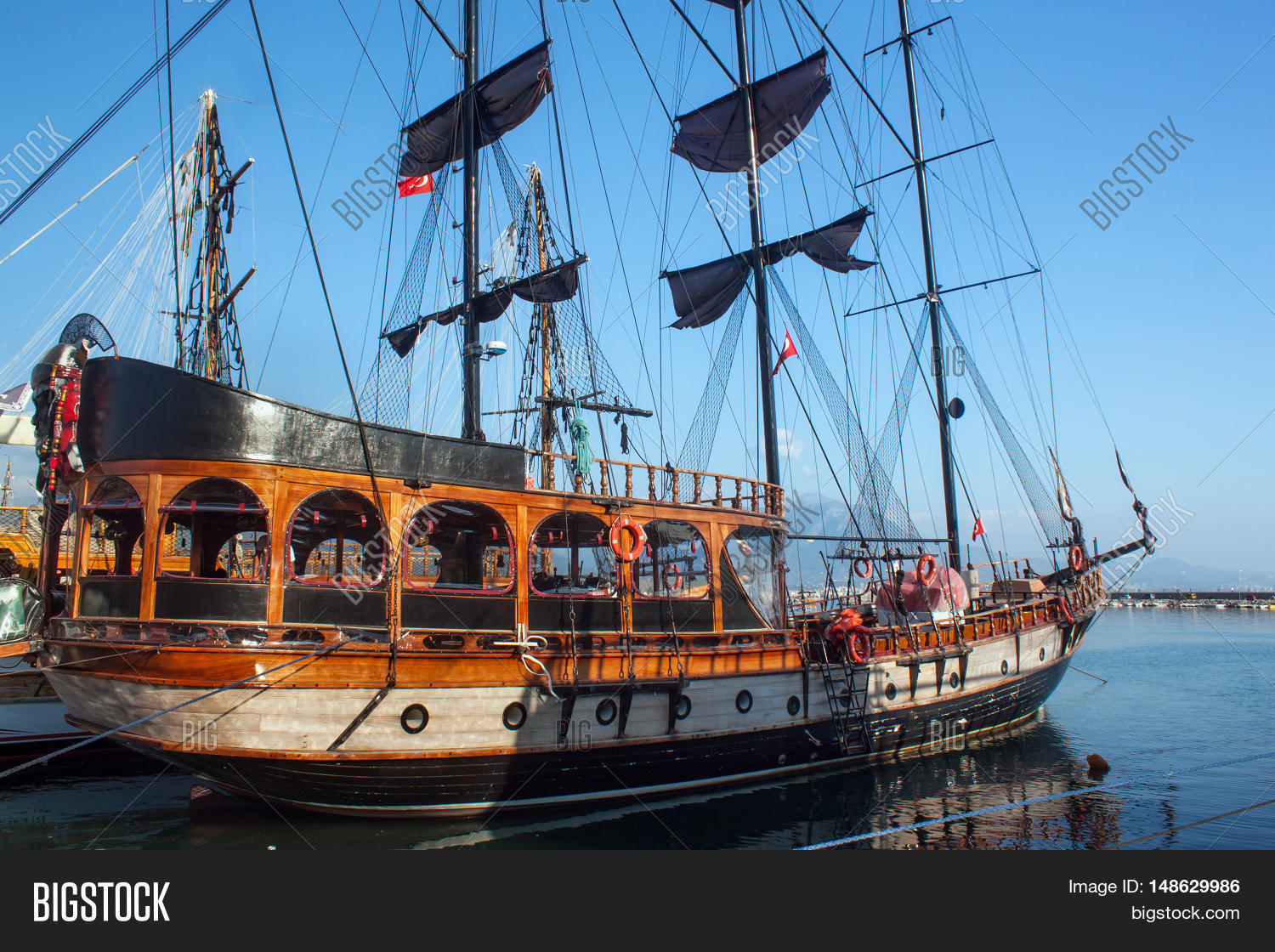 Small Wooden Pirate Image & Photo (Free Trial) | Bigstock