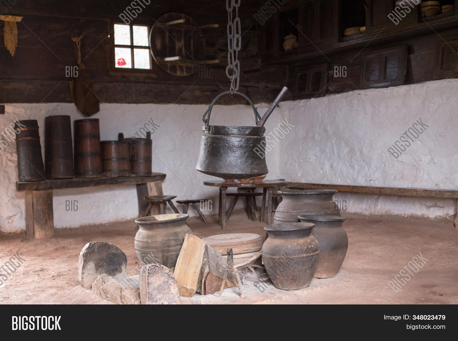 Old Cooking Cauldron Image & Photo (Free Trial) | Bigstock