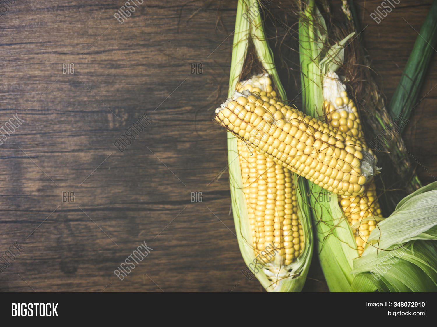 Fresh Sweet Corn Ears Image & Photo (Free Trial) | Bigstock