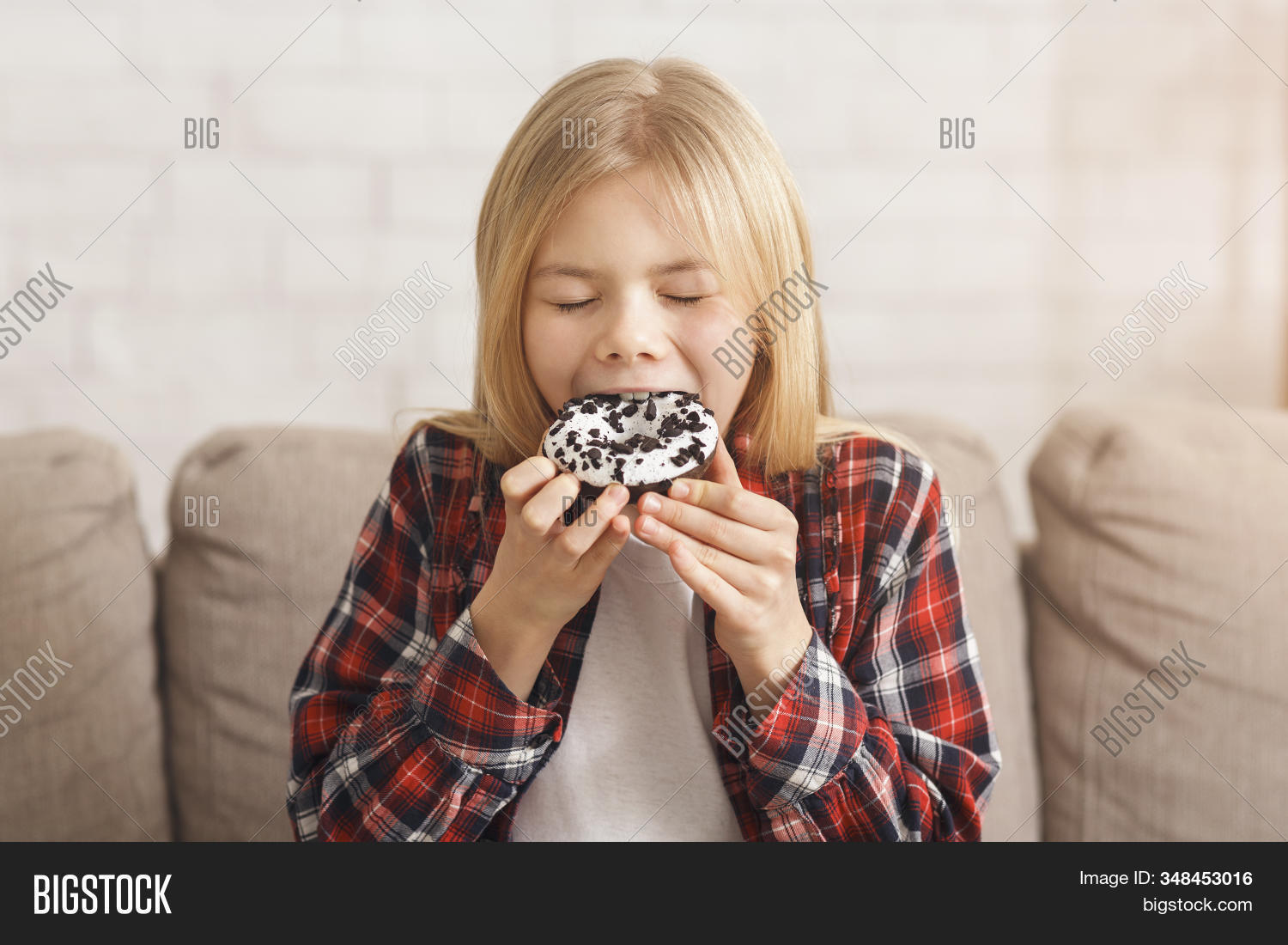 Hungry Little Girl Image & Photo (Free Trial) | Bigstock
