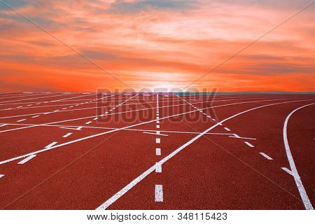 Running Track Athletes Image & Photo (Free Trial) | Bigstock