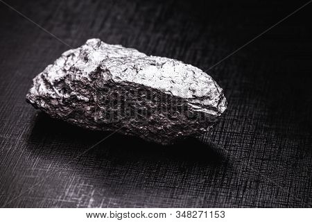 Palladium Chemical Image & Photo (Free Trial) | Bigstock