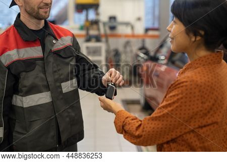 Close Mechanic Giving Image & Photo (Free Trial) | Bigstock