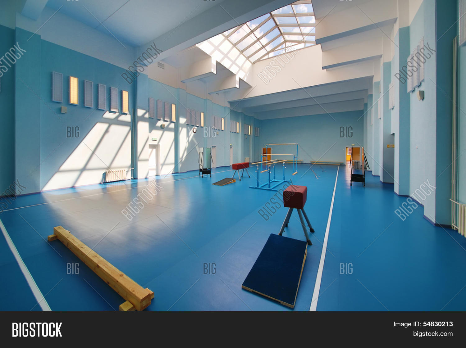 Empty School Gymnasium Image & Photo (Free Trial) | Bigstock