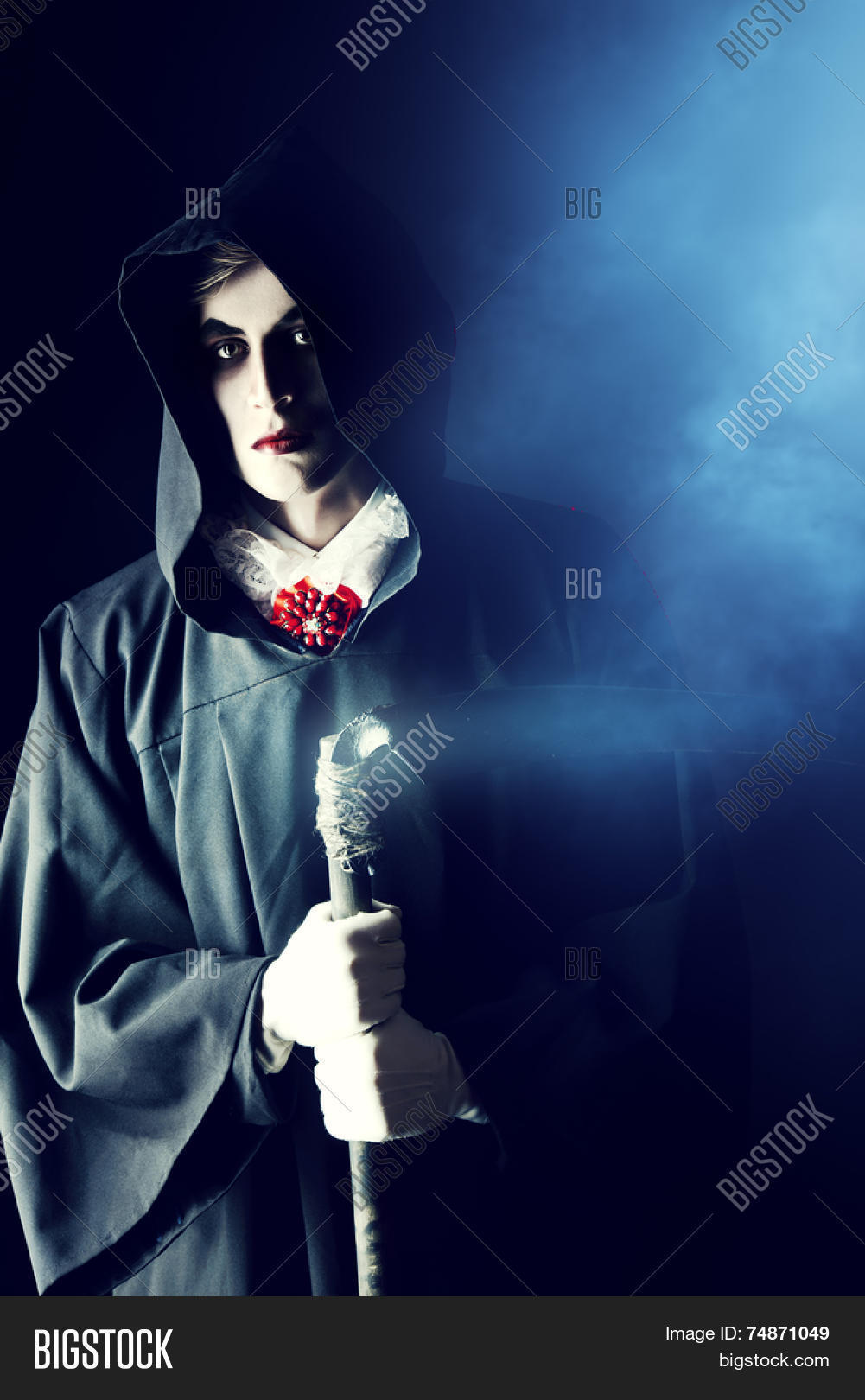 Gloomy, Scary Vampire Image & Photo (Free Trial) | Bigstock