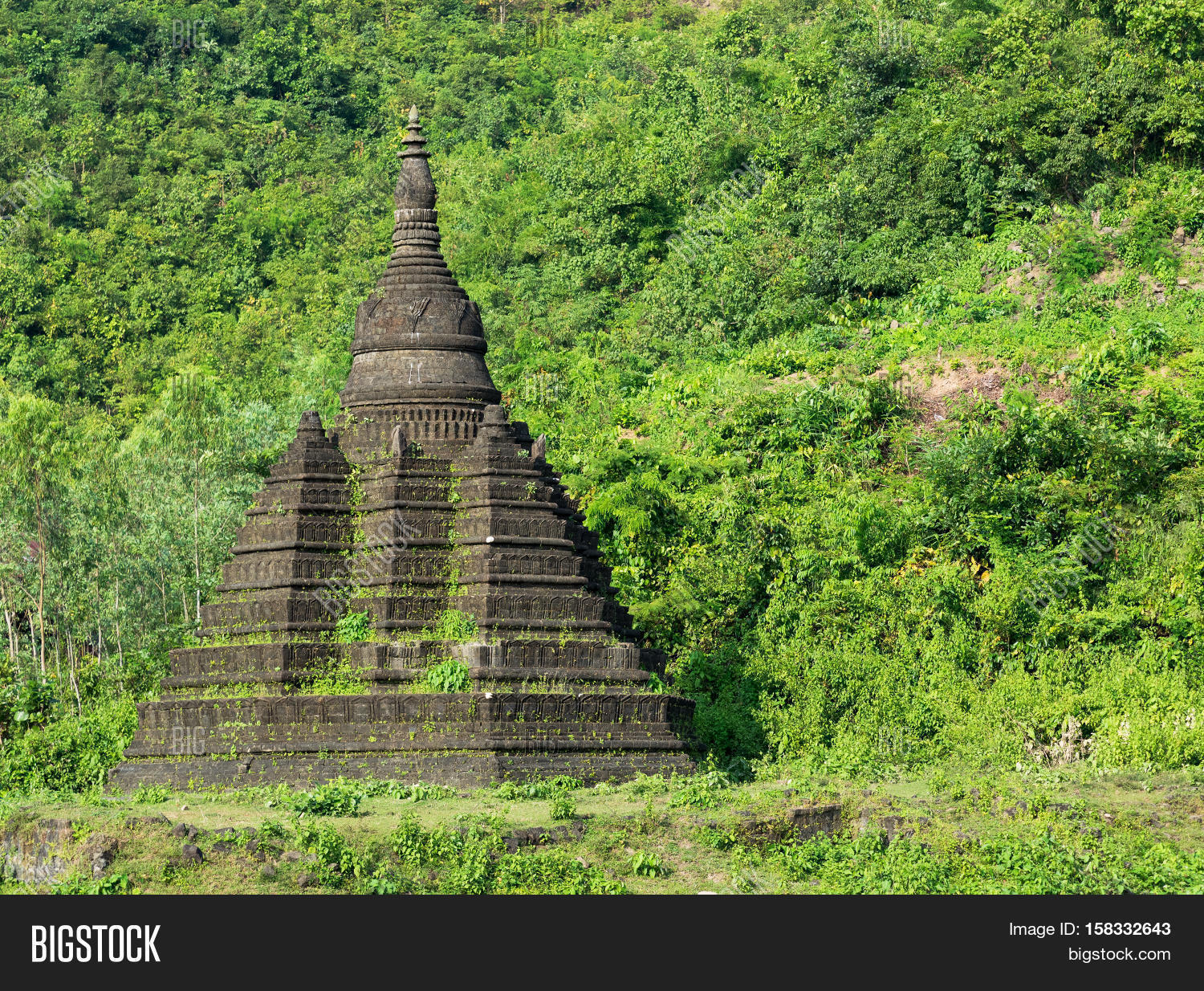 Small Pagoda Mrauk U Image & Photo (Free Trial) | Bigstock