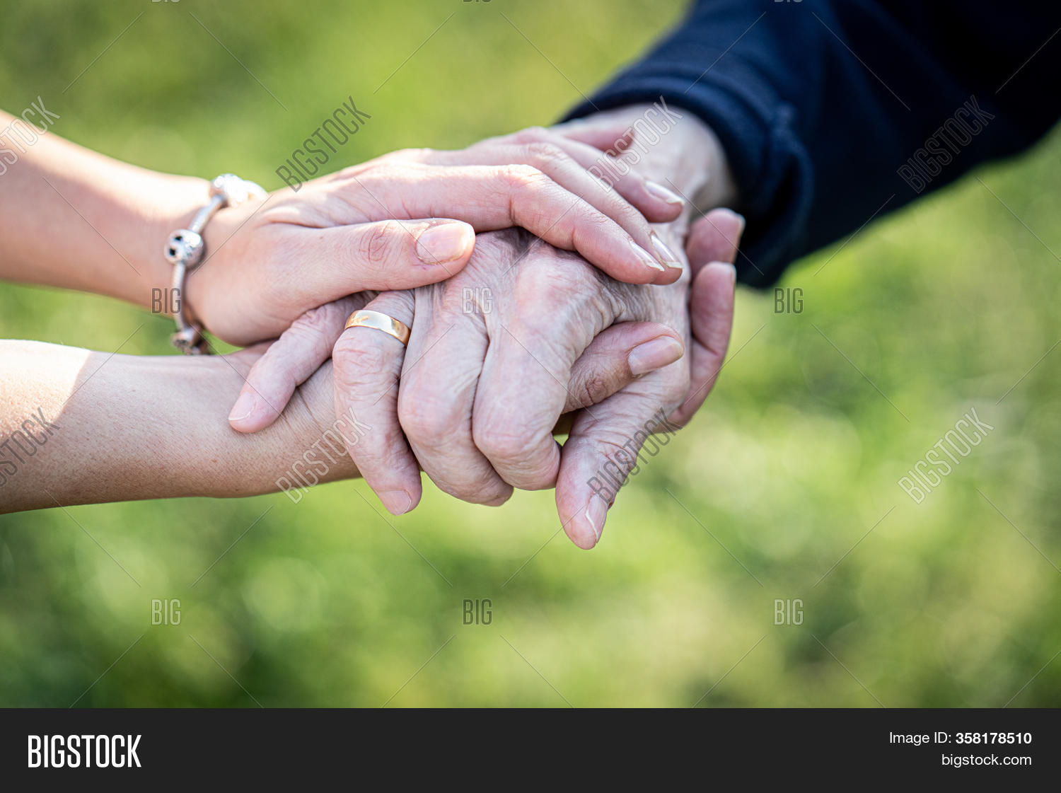 Helping Hands Caregivers