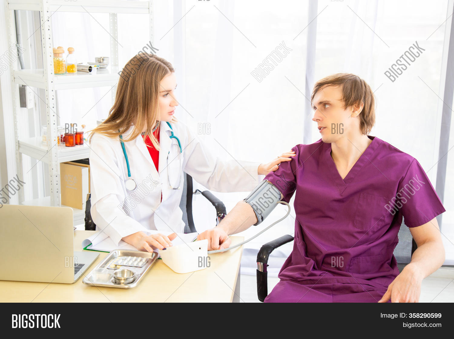 Male Patients Come See Image & Photo (Free Trial) | Bigstock