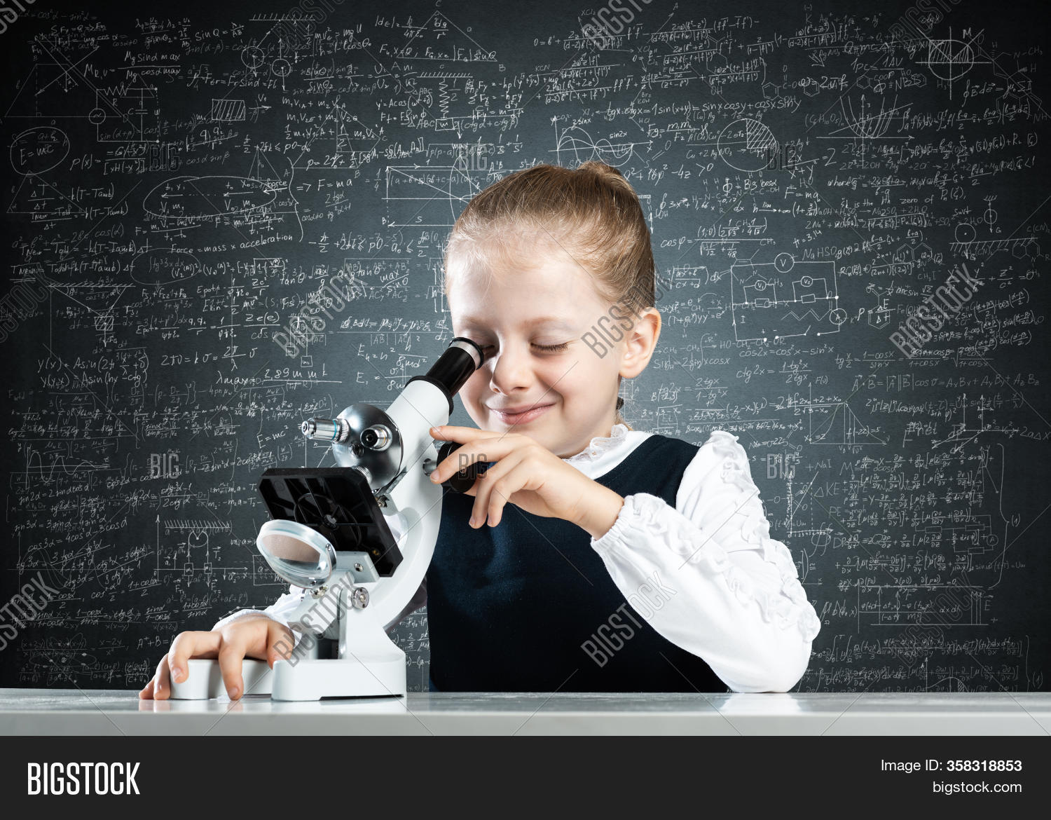 Little Girl Scientist Image & Photo (Free Trial) | Bigstock