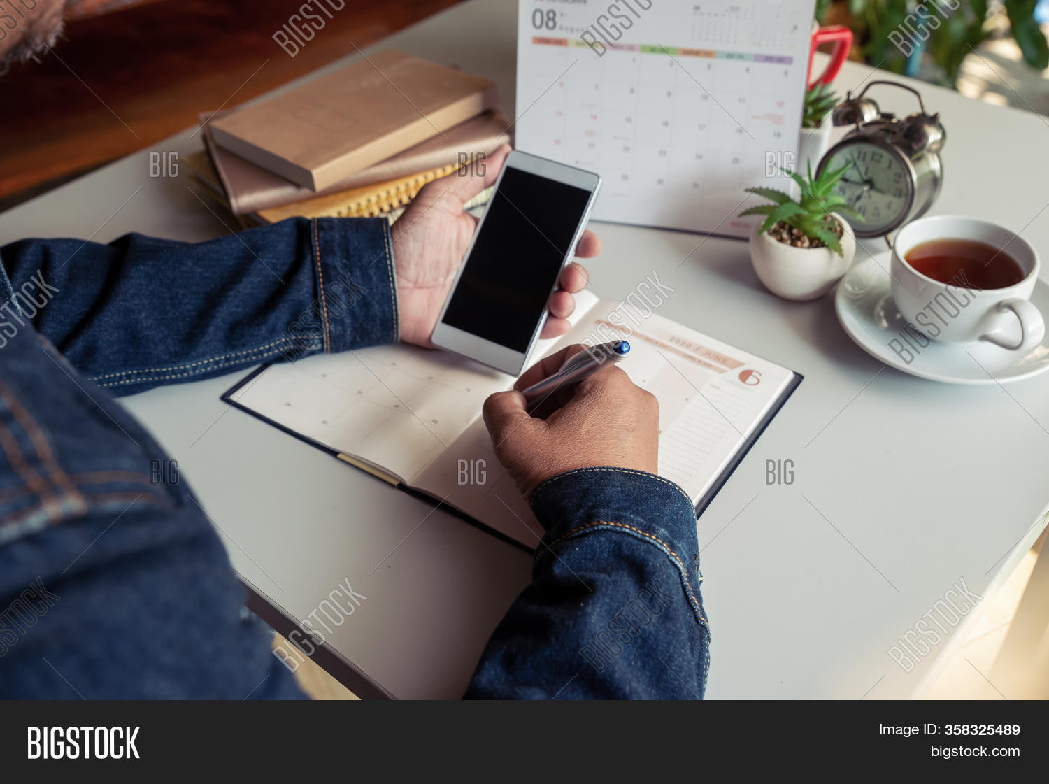 Male Hand Planner Image & Photo (Free Trial) | Bigstock
