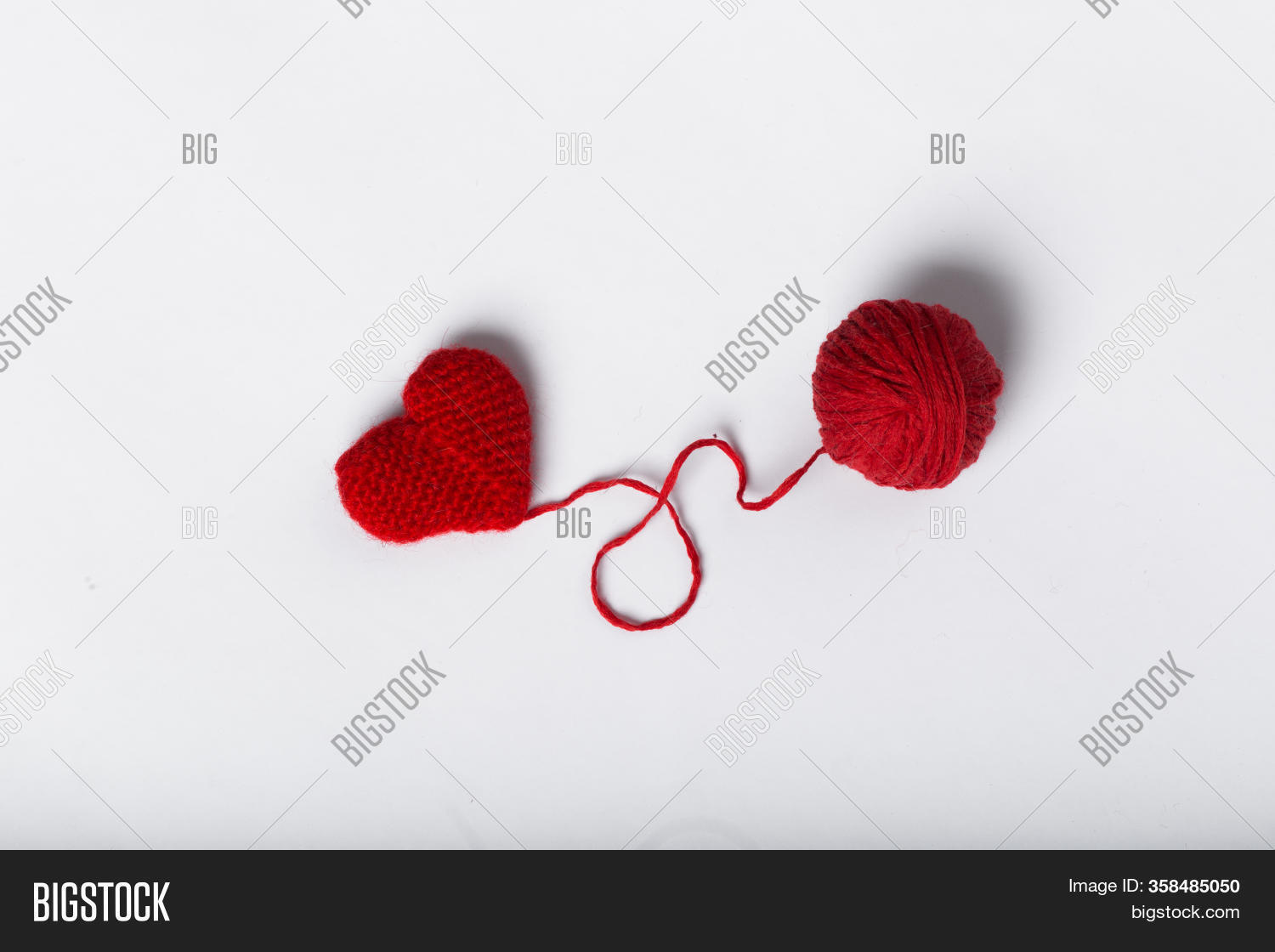 Close Wool Ball Heart Image & Photo (Free Trial) | Bigstock