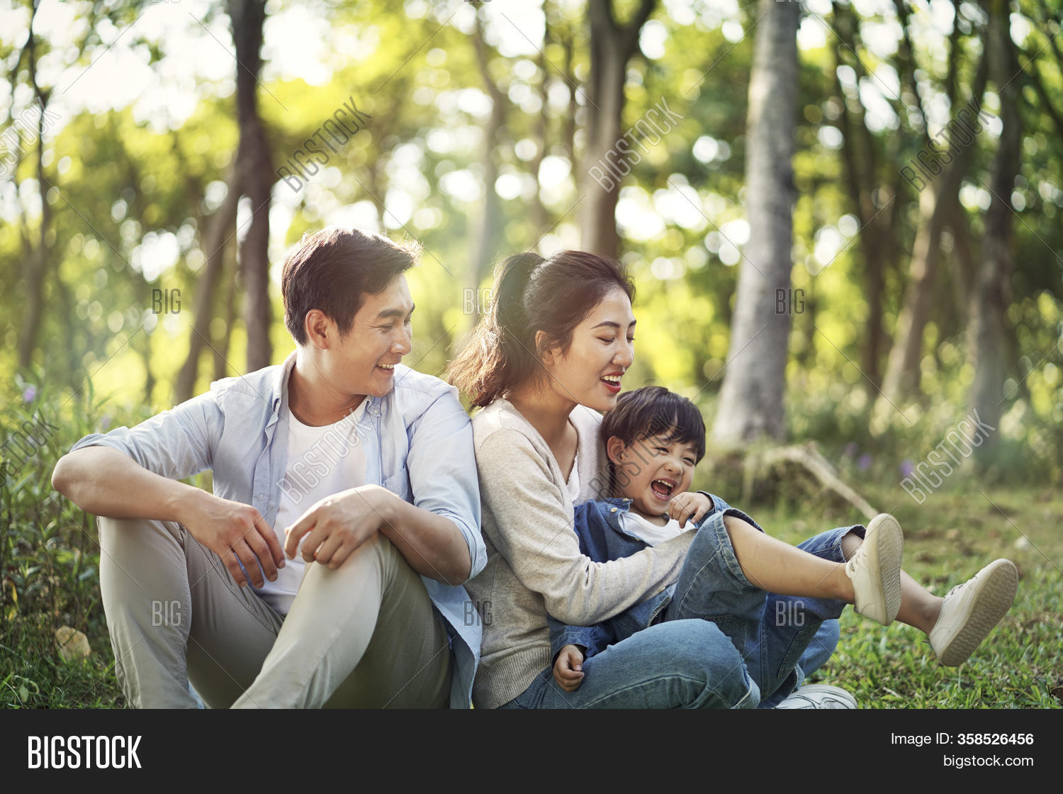 Young Asian Parents Image & Photo (Free Trial) | Bigstock