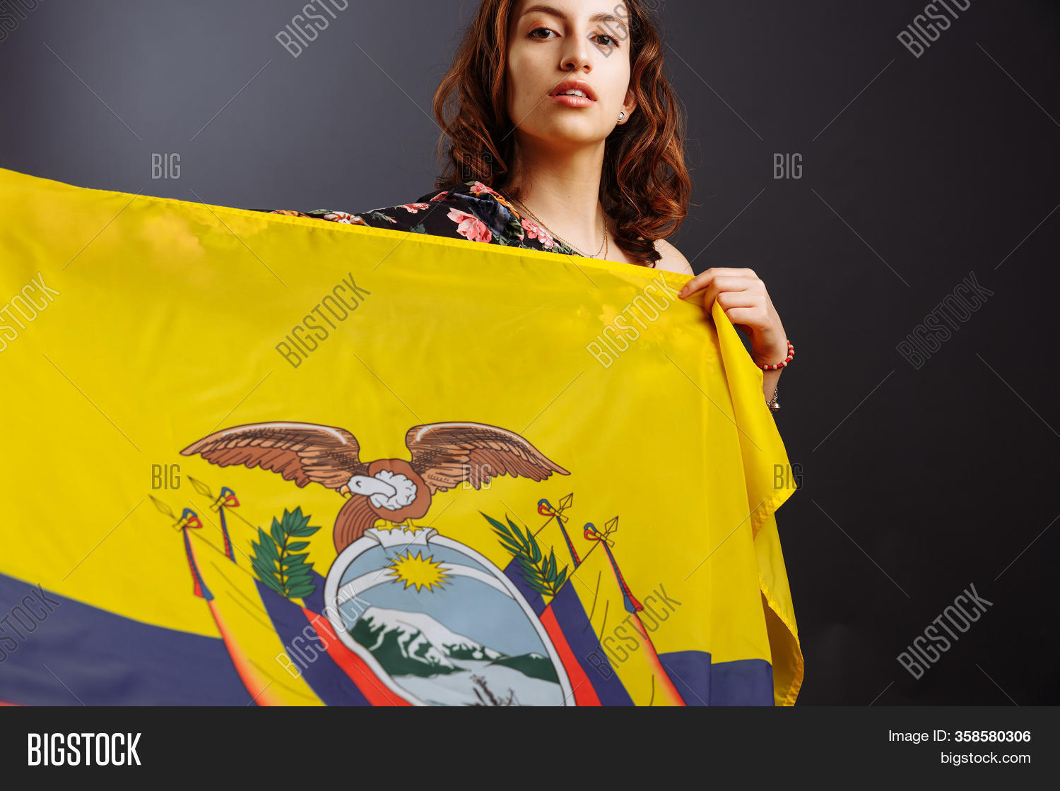 Ethnic Ecuadorian Lady Image & Photo (Free Trial) | Bigstock