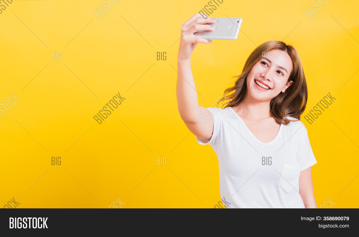 Asian Thai Portrait Image & Photo (Free Trial) | Bigstock
