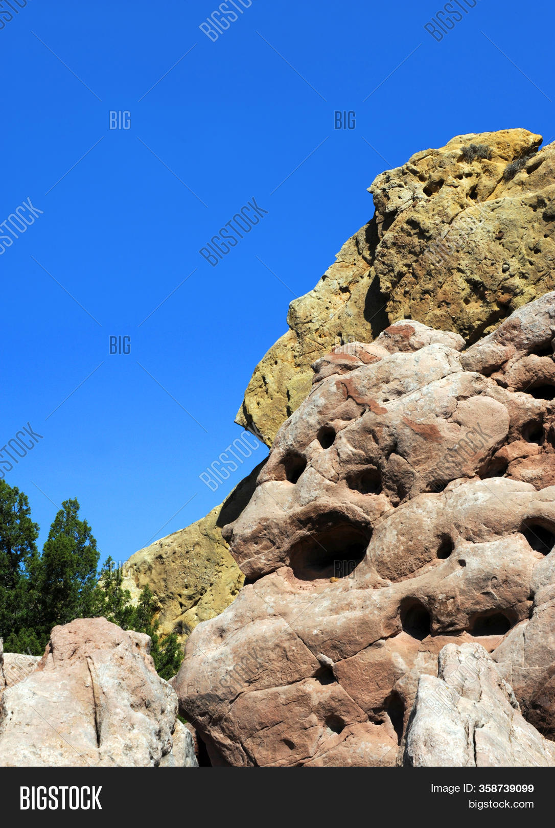 Huge Boulder Holds Image & Photo (Free Trial) | Bigstock