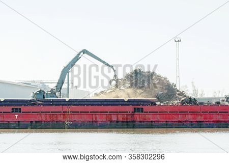 Port Loading Unloading Image & Photo (Free Trial) | Bigstock