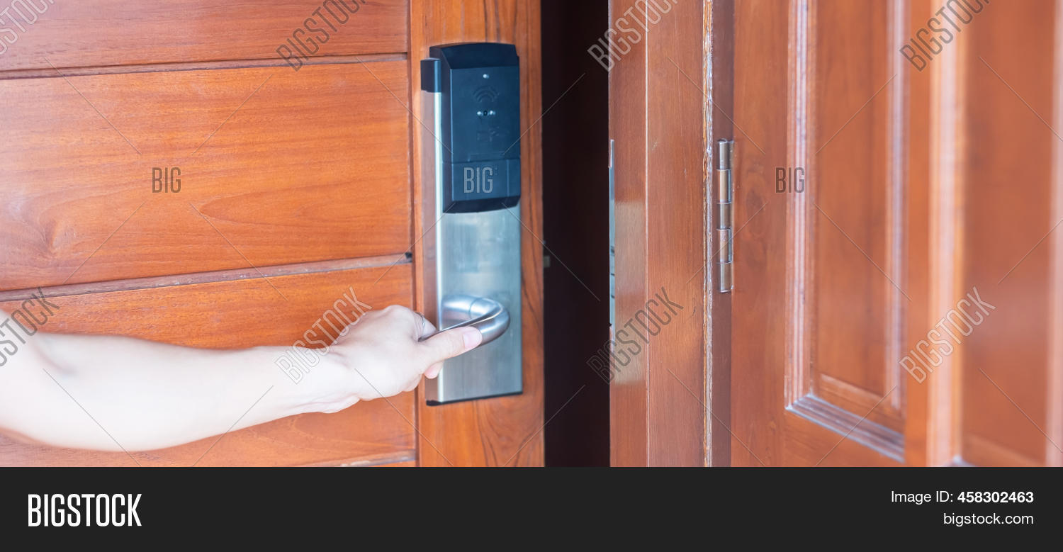 Man Holding Handle Image & Photo (Free Trial) | Bigstock
