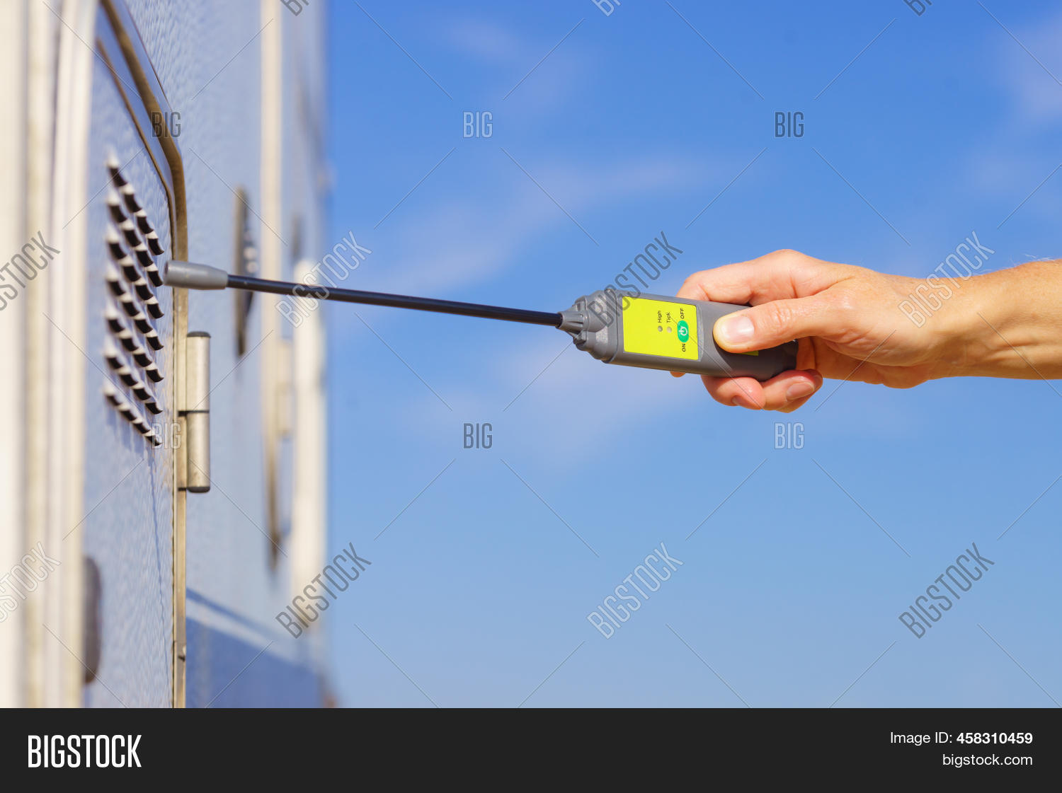 Using Gas Detector, Image & Photo (Free Trial) | Bigstock