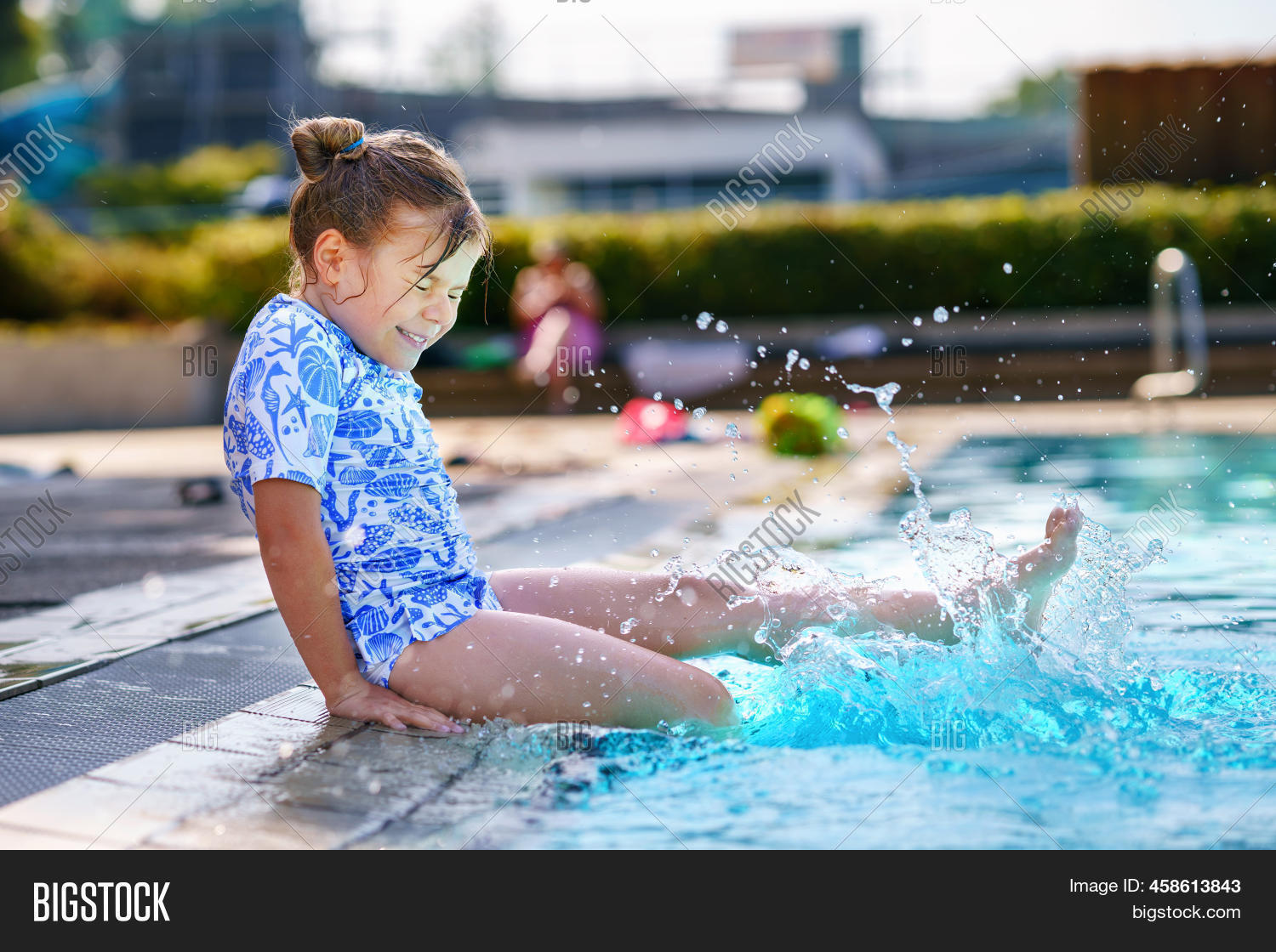 Little Preschool Girl Image & Photo (Free Trial) | Bigstock